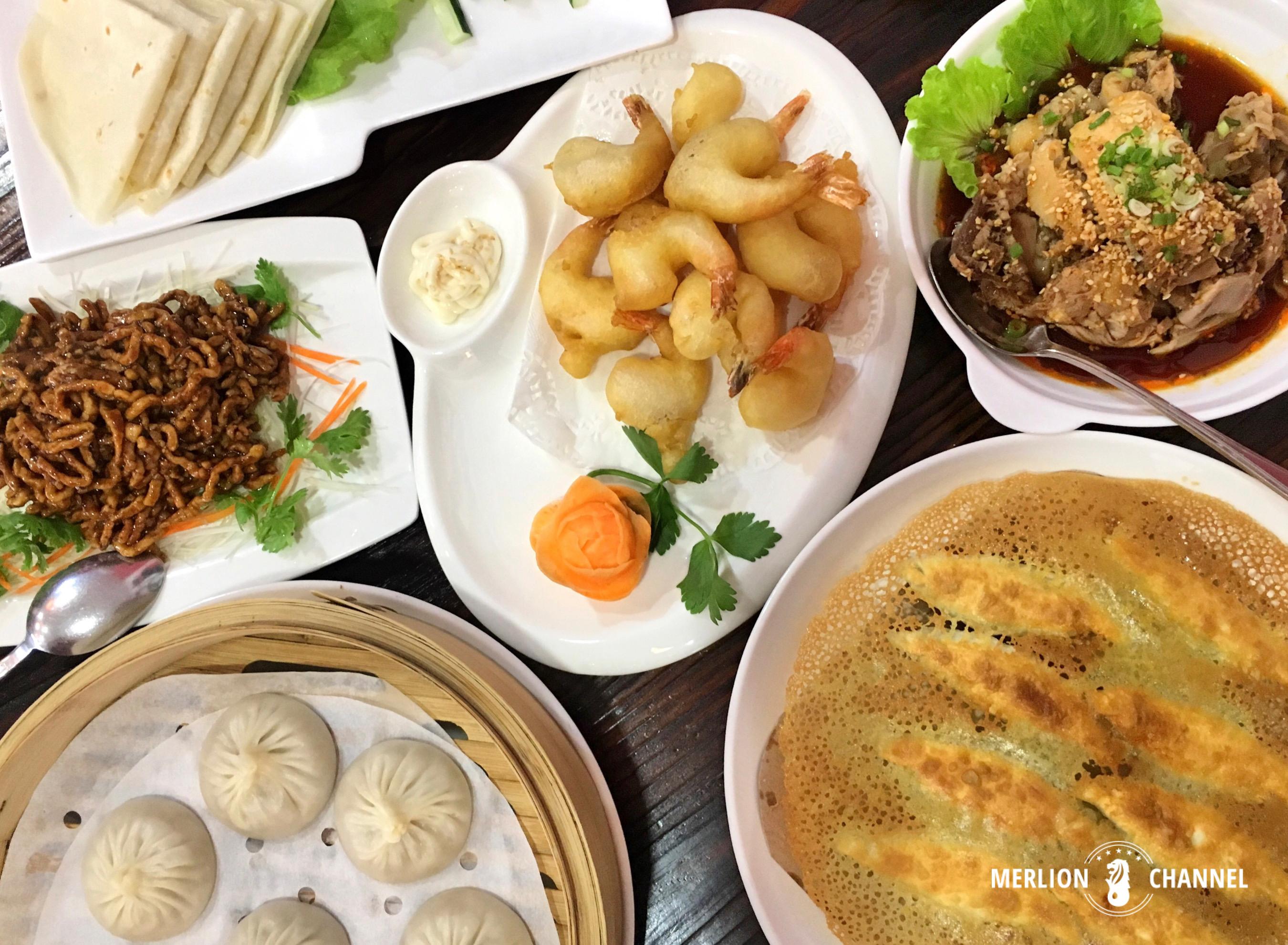 パリパリ羽根つき！シンガポールNo.1焼き餃子「ハンド・イン・ハンド」 | MERLION CHANNEL